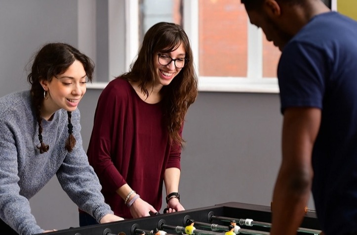 Refer a Friend | Student Roost